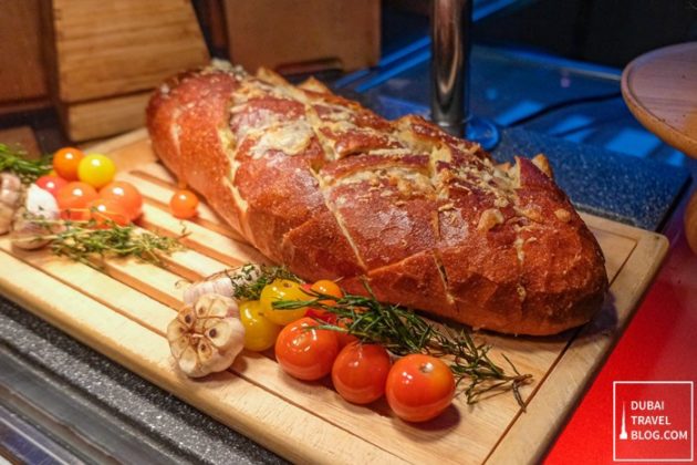 Italian Night Buffet at Pergolas in Swissotel Al Murooj - Dubai Travel Blog