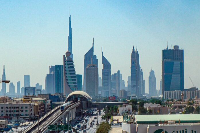 4 Most Prevalent Issues Faced by Expats in Dubai - Dubai Travel Blog